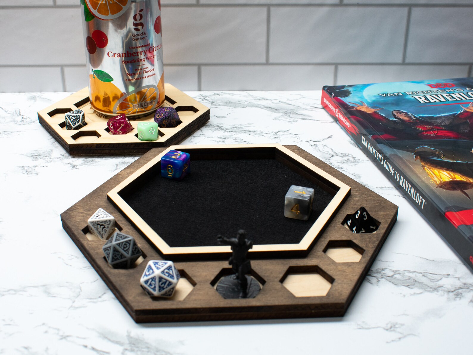 D&D Gift Set 4 Dice Coasters/dice Tower/dm Coaster Tray - Etsy