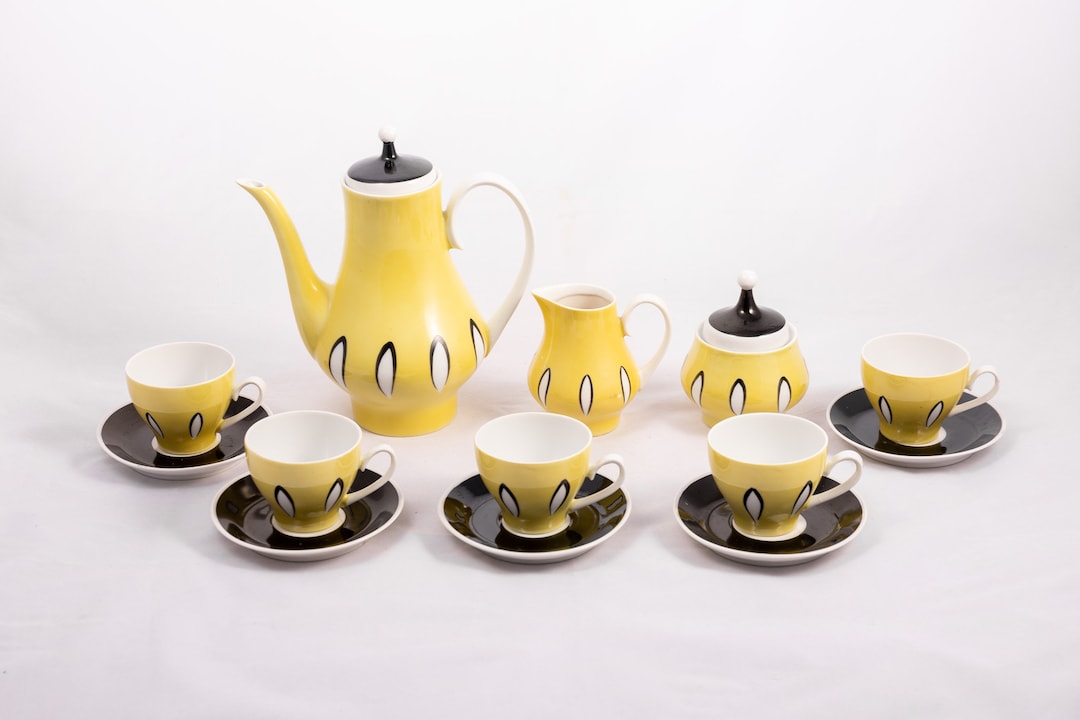 Beehive - Vintage 5 Person Kahla Porcelain Coffee Set - Retro Mid-century Modern Drinkware ...