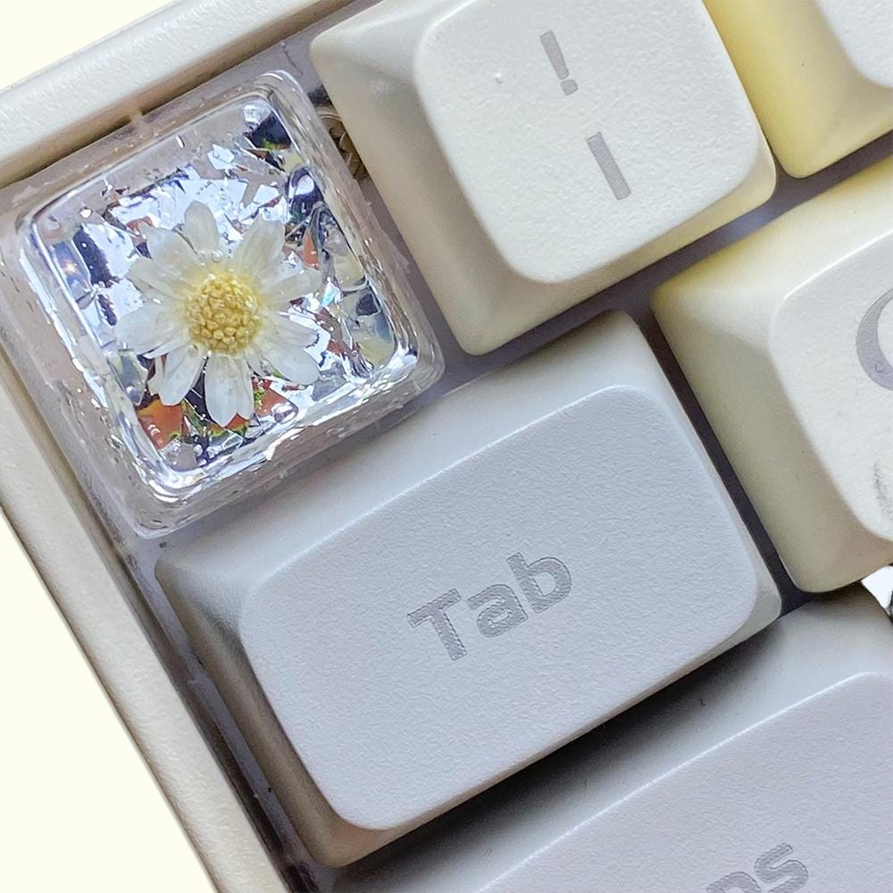 Handmade Daisy Translucent Keycap, Daisy Resin Keycap, Creative Artisan ...