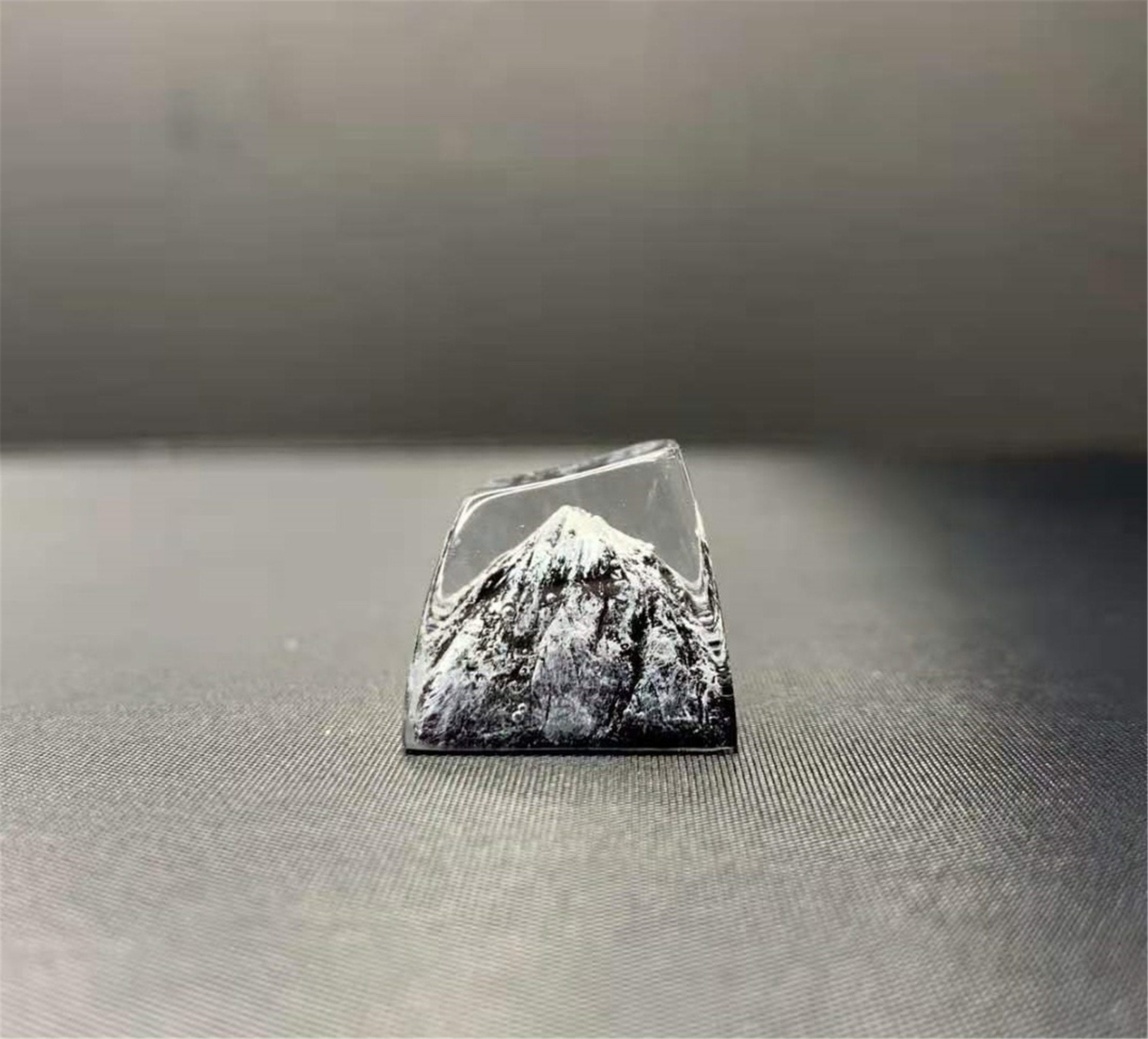 Black & White Ice Mountain SA Esc Keycaps MX Mechanical | Etsy