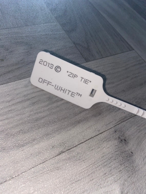 White NIKE x Off WHITE Zip Tag 2013 tie trainers air Jordan 1 | Etsy