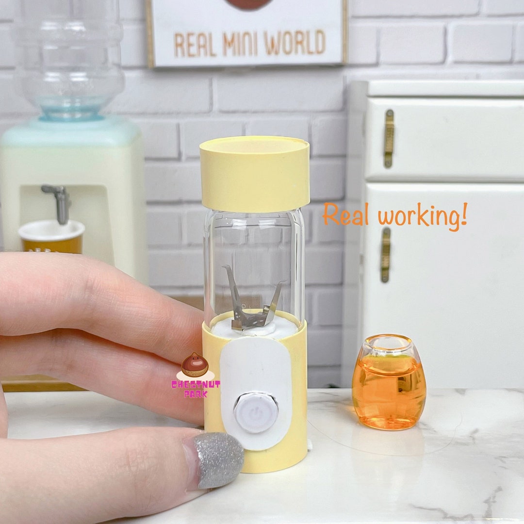 Miniature Cooking REAL Working Blender Pastel Yellow : Miniature Real ...