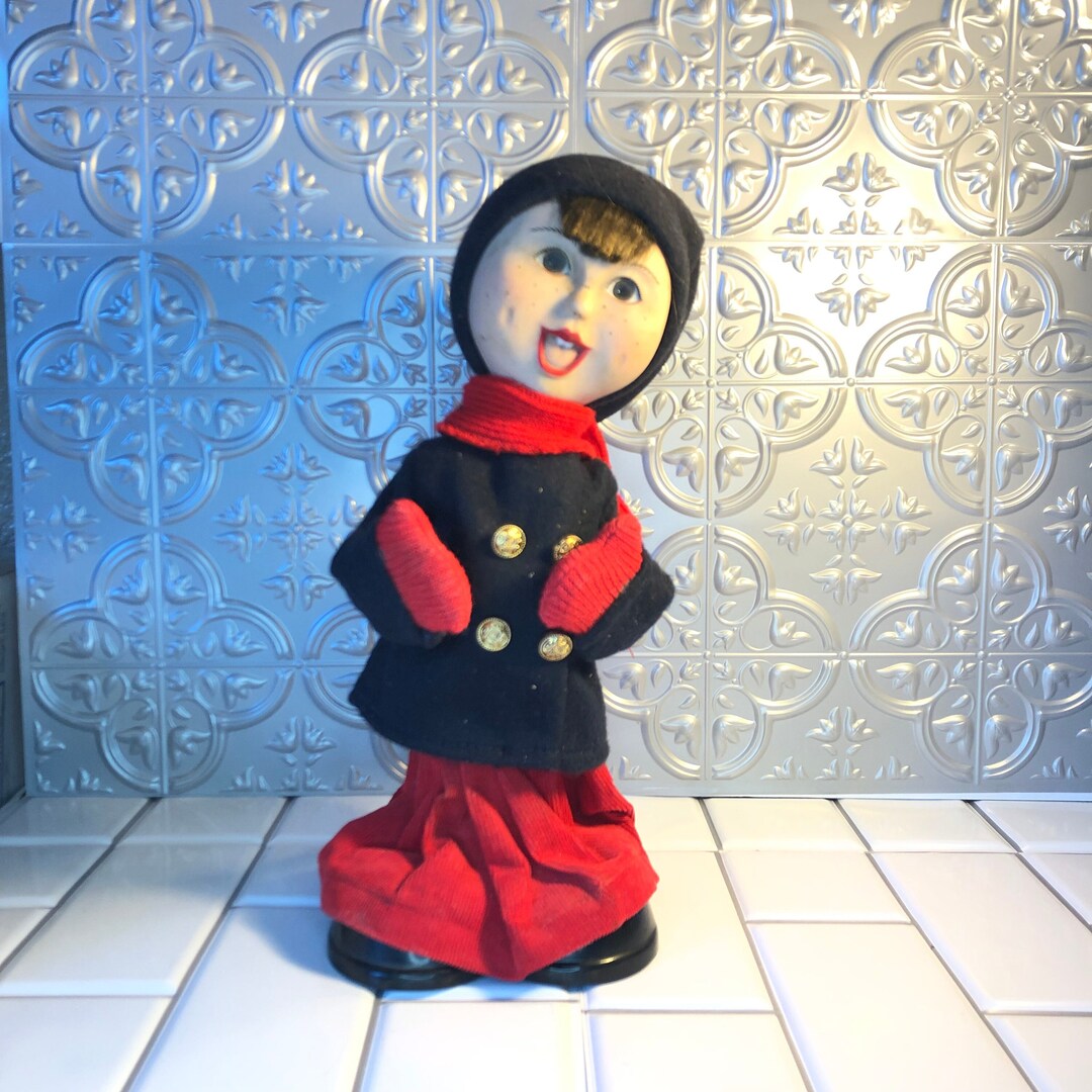 1985 Animated Caroling Kids by Sandra Lee Sings and Sways Great ...