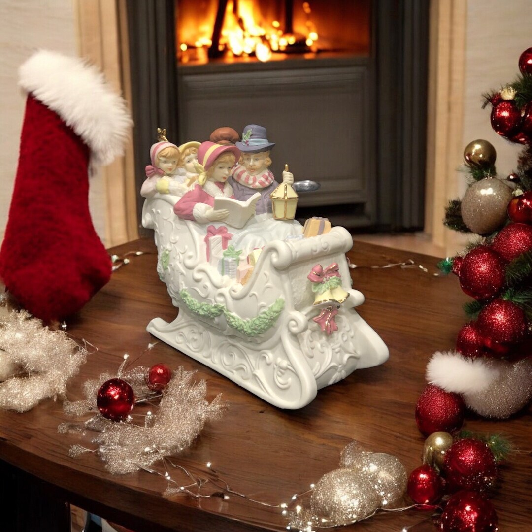 1990s Painted Santas Sleigh Music Box, MISSING WREATH on SIDES ...