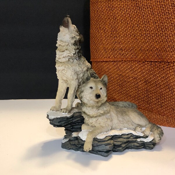 Wolf Figurine - Etsy