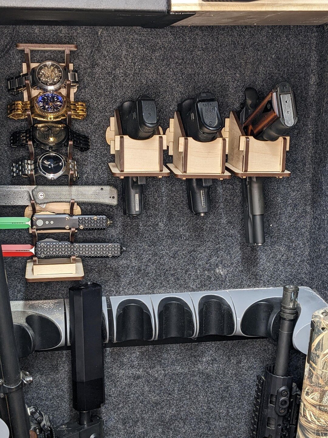 Floating Firearm / Airsoft Wall Mount, EDC Holder, Weapon Organizer ...
