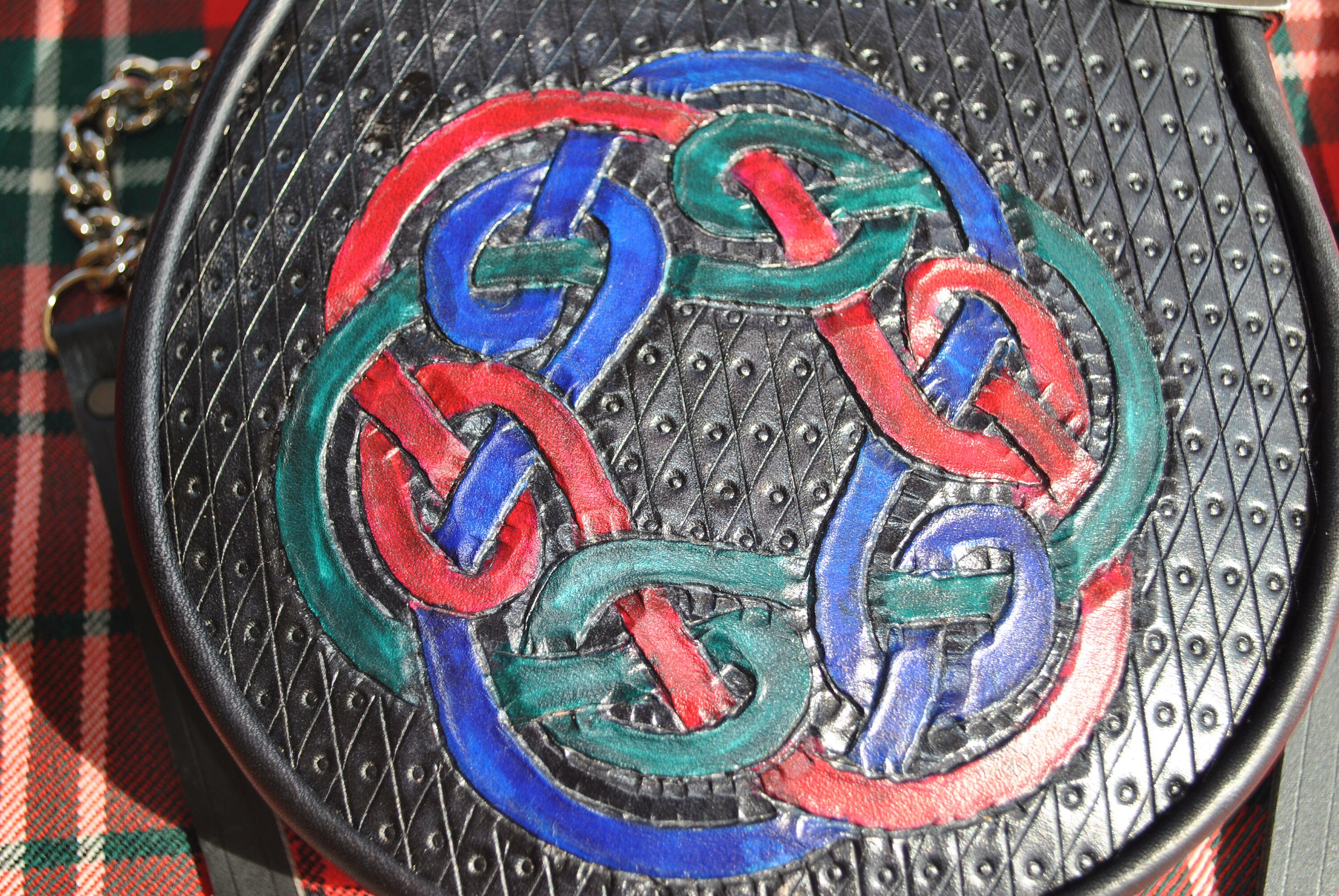 Black / Coloured Leather celtic ROUNDEL Knot Hand - Etsy UK
