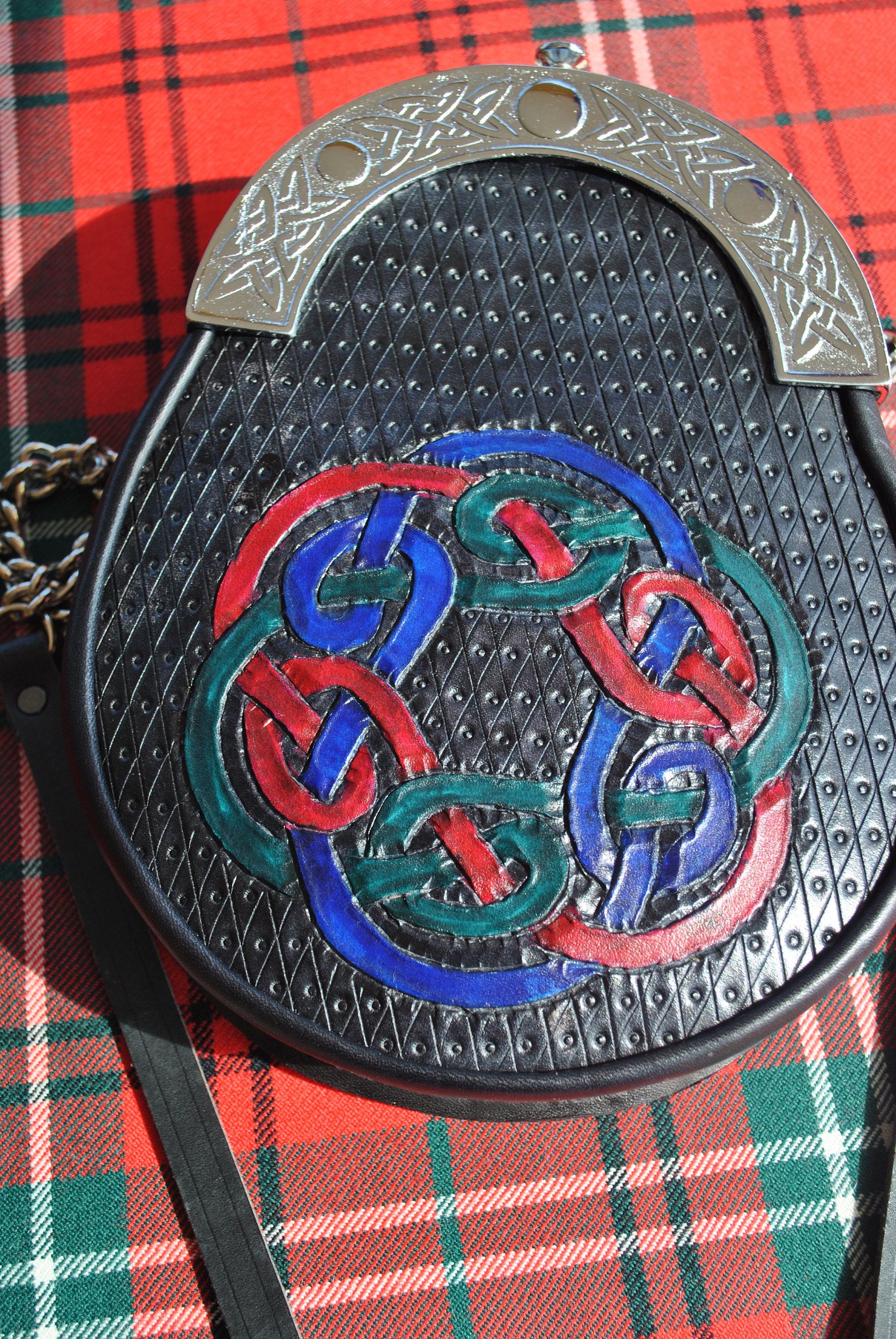 Black / Coloured Leather celtic ROUNDEL Knot Hand - Etsy UK