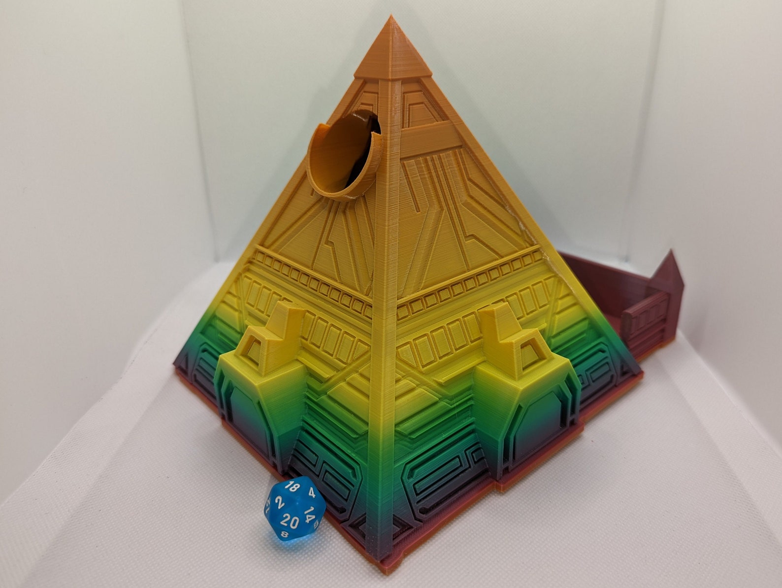 Alien Pyramid Dice Tower - Etsy