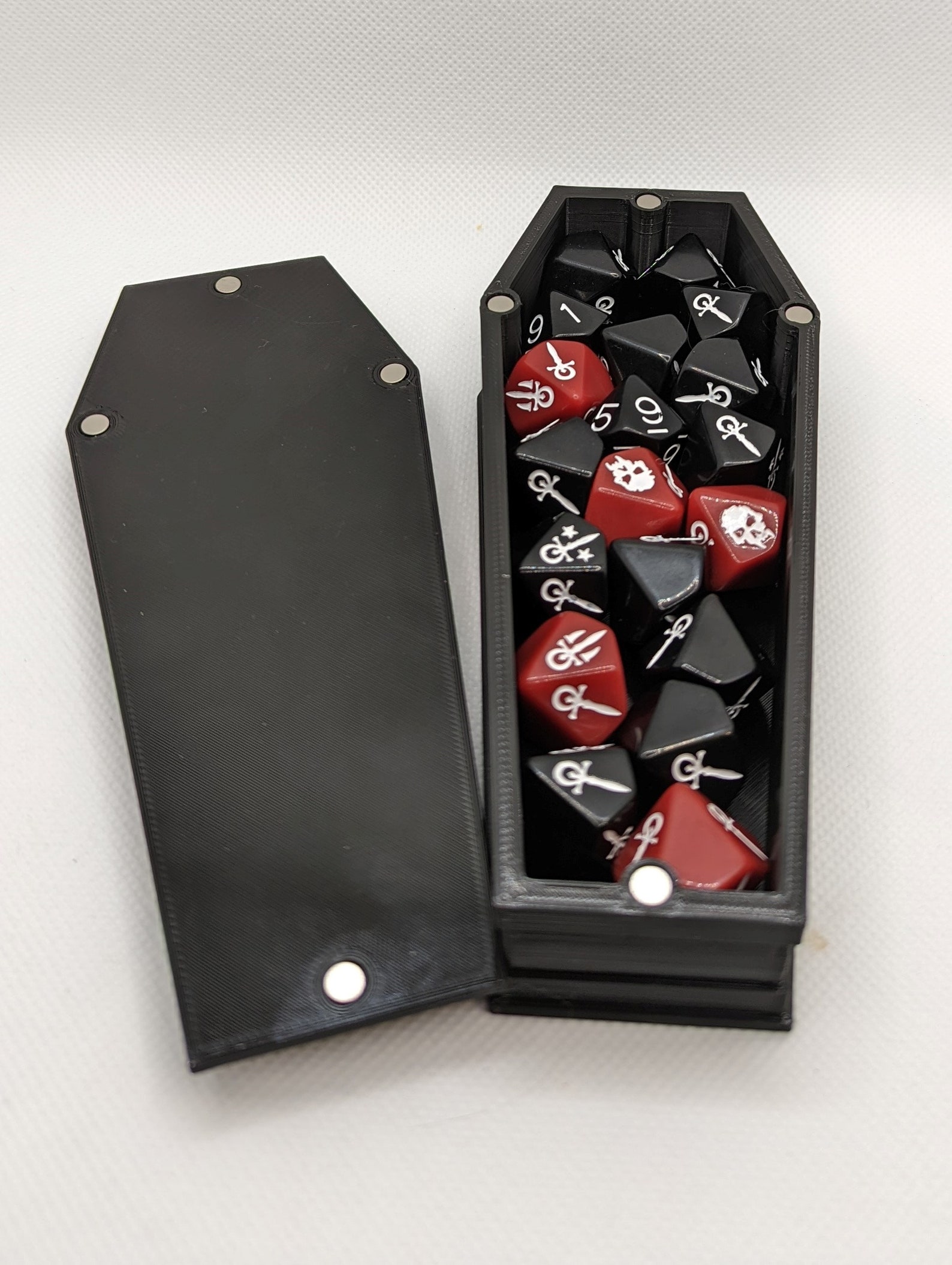 Vampire the Masquerade Coffin Dice Box - Etsy