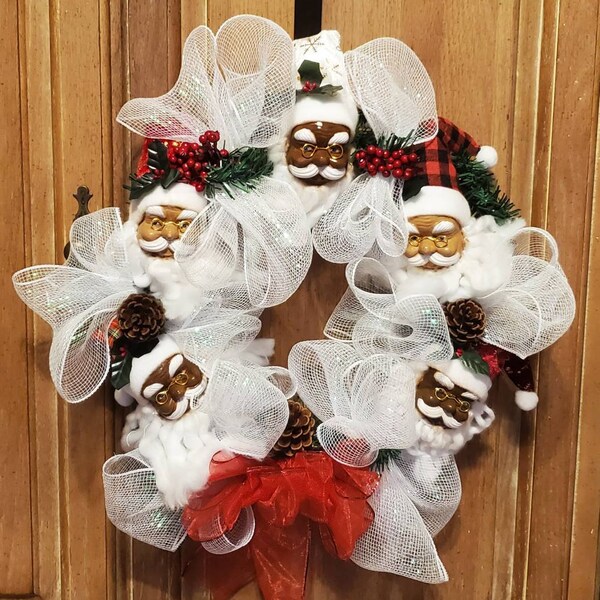 Santa Wreath - Etsy