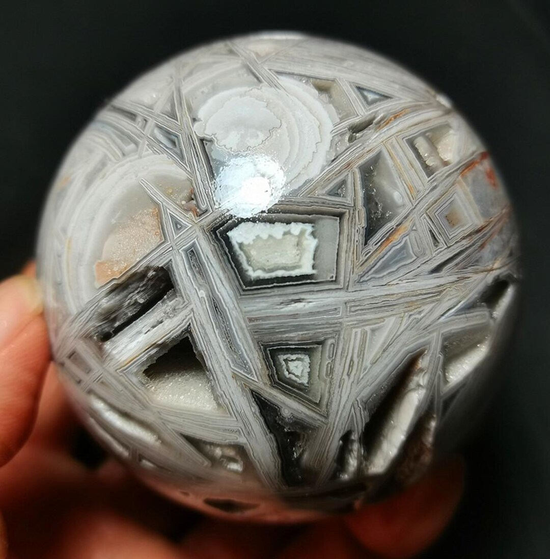 Grid Agate Stone Geode Sphere Ball: Natural Banded Calming Stone, 71mm ...