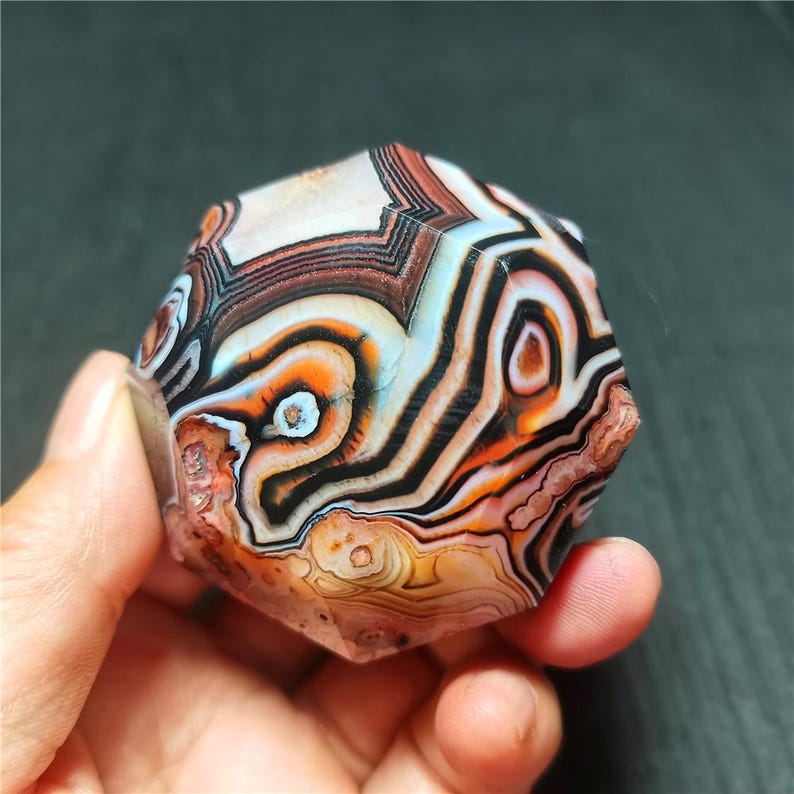 Polished Banded Agate Crystal: Madagascar Silk Banded Healing Stone ...