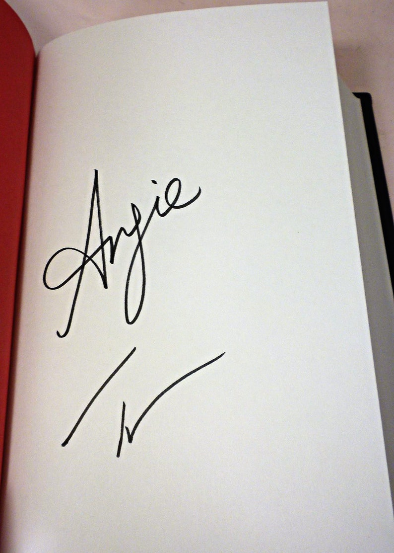 SIGNED on the Come Up Angie Thomas First Edition First | Etsy