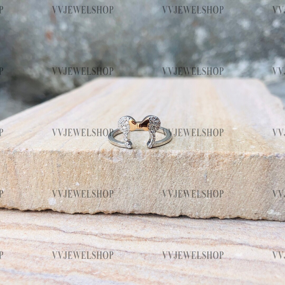 Mickey Mouse & Minnie Mouse 1/10 CT. T.W. Diamond Outline Ring in ...
