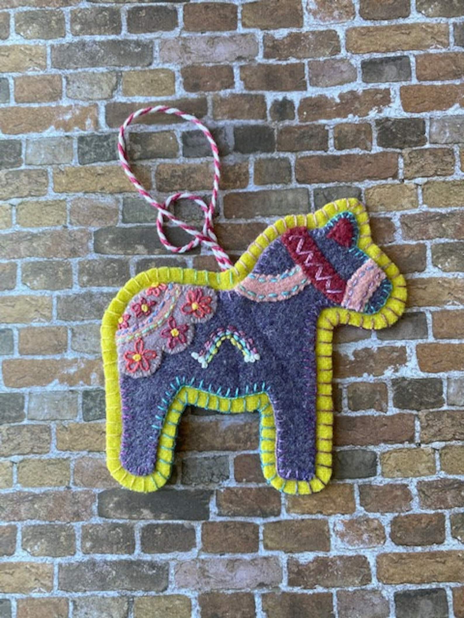 DIGITAL DOWNLOAD: Modern Folk Art Friends Wool Applique 6 Ornament ...