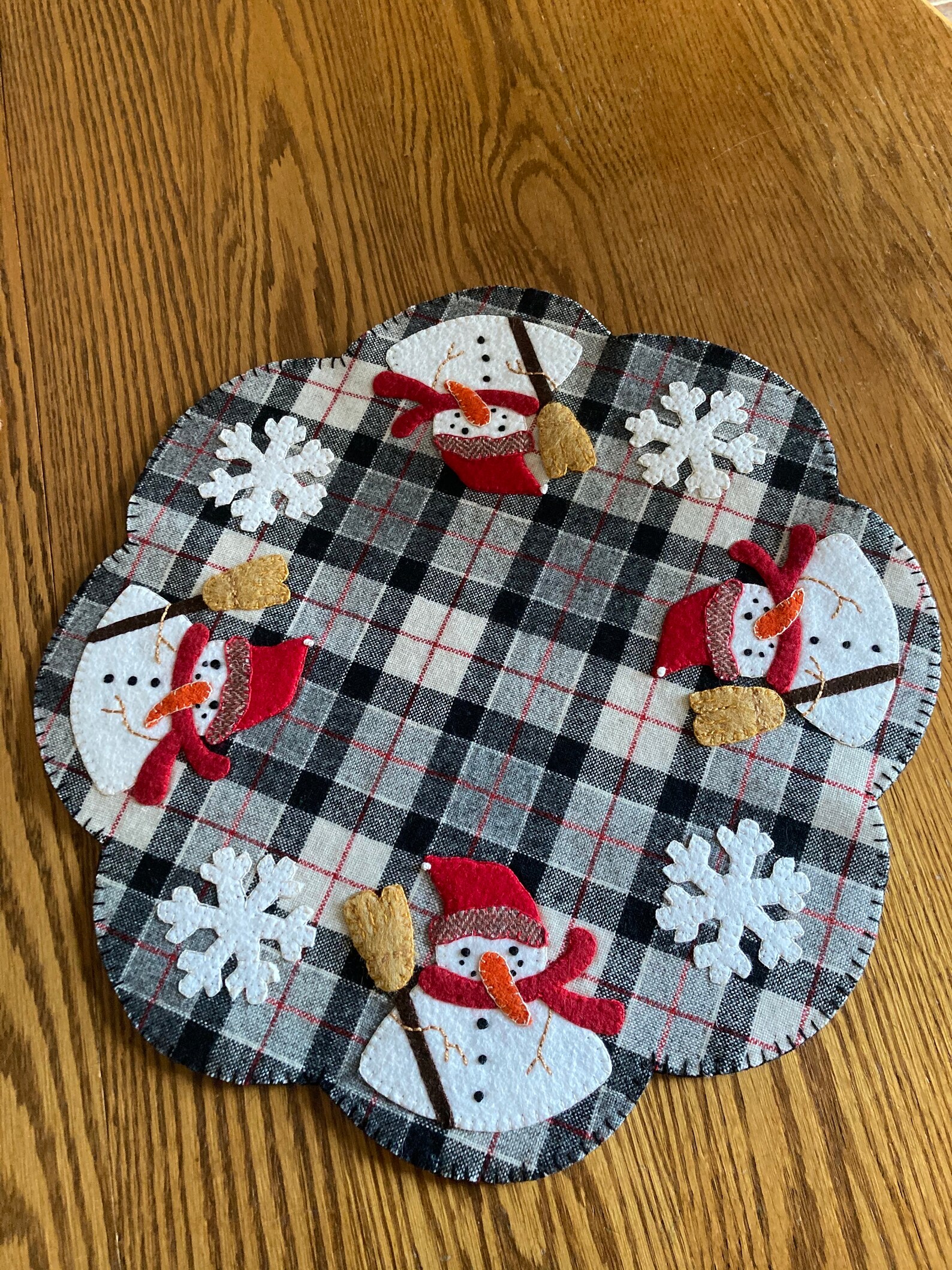 Frosty Snowman Penny Rug - Etsy