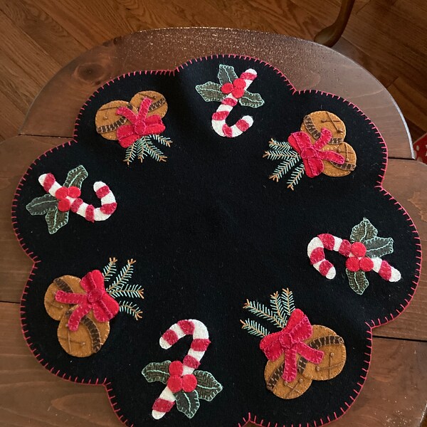 Christmas Penny Rug - Etsy