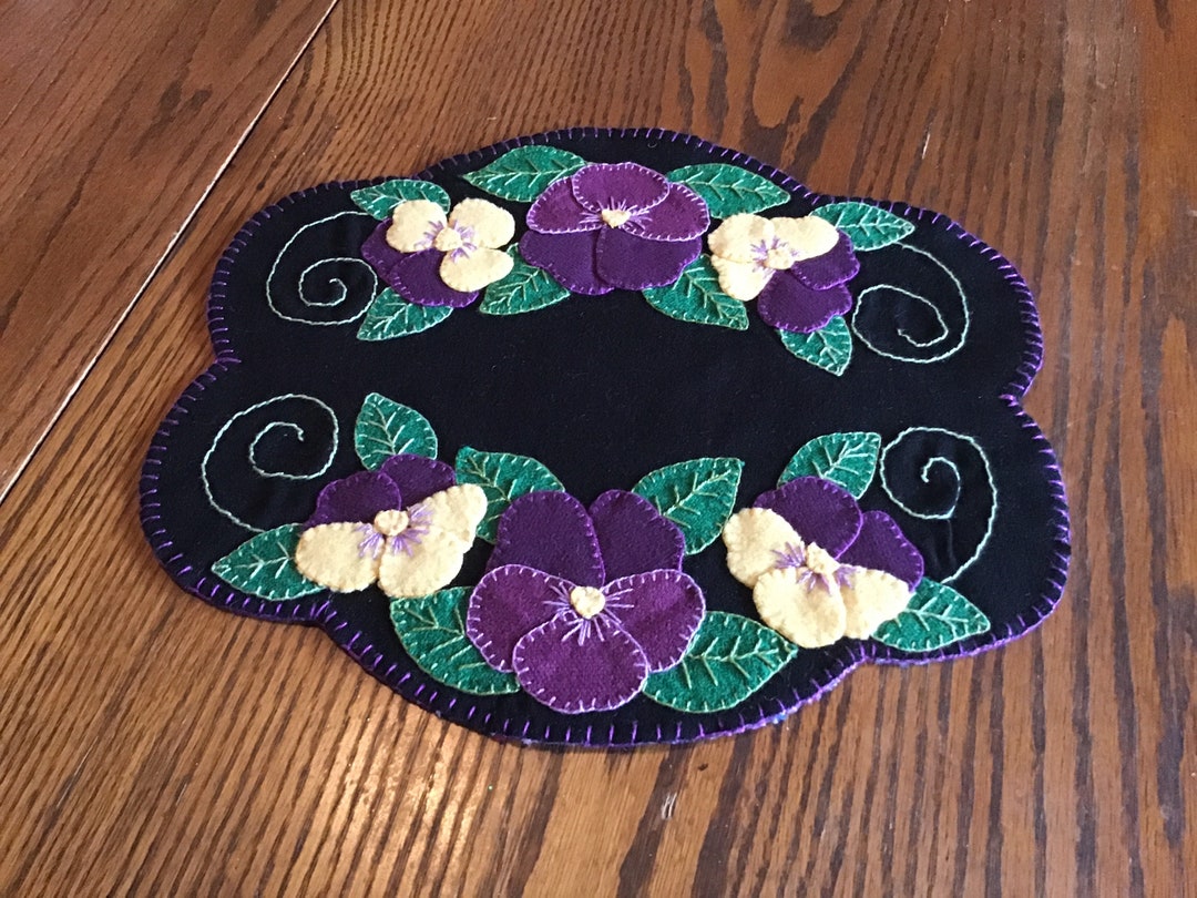 Pansy Penny Rug - Etsy