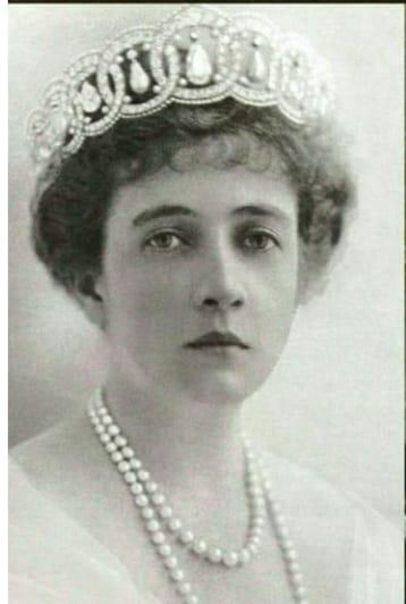 Princess Anastasia of Greece Pearl Tiara Reproduction in 925 Sterling ...