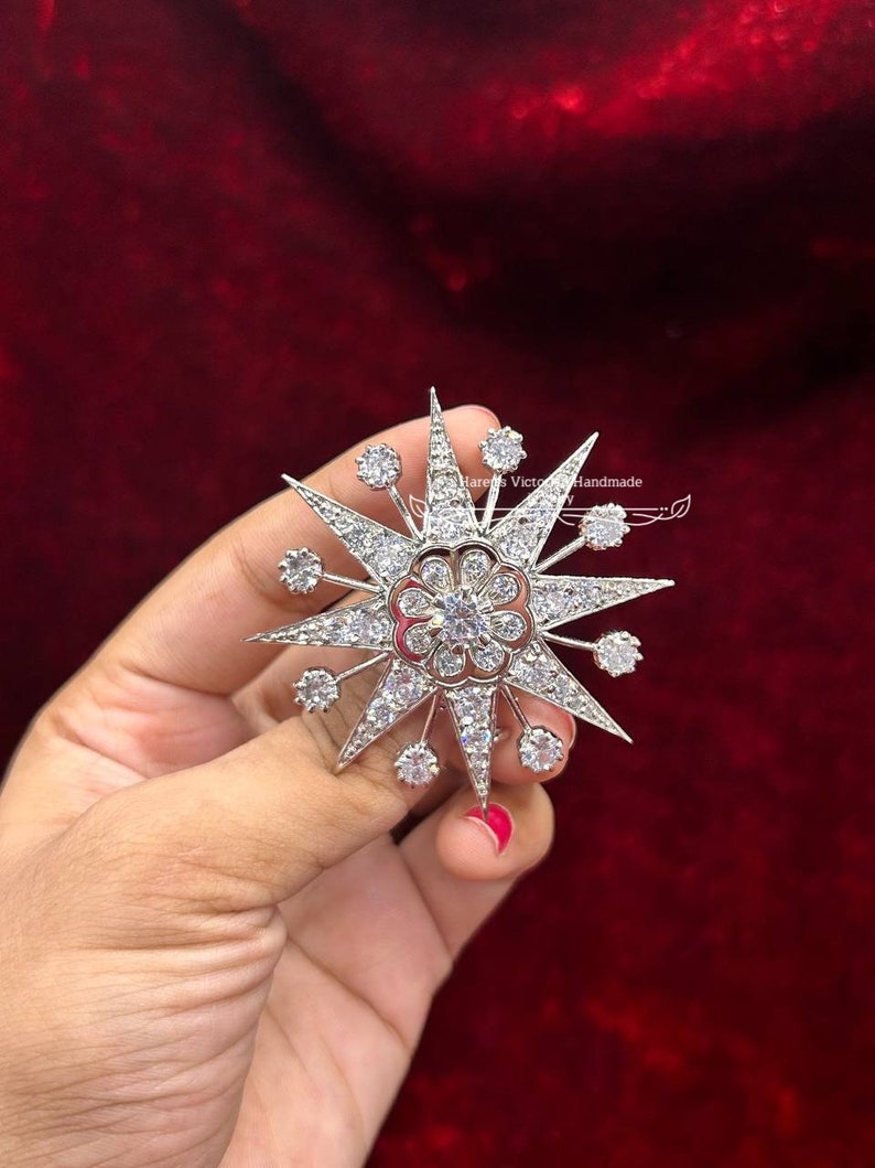 Queen Elizabeth II Jardin Star Brooch: Sterling Silver CZ Zircon Pin - Etsy