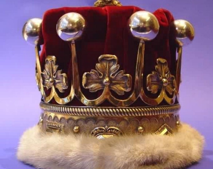 Vintage Reproduction British Coronet Strawberry Leaf Brass - Etsy