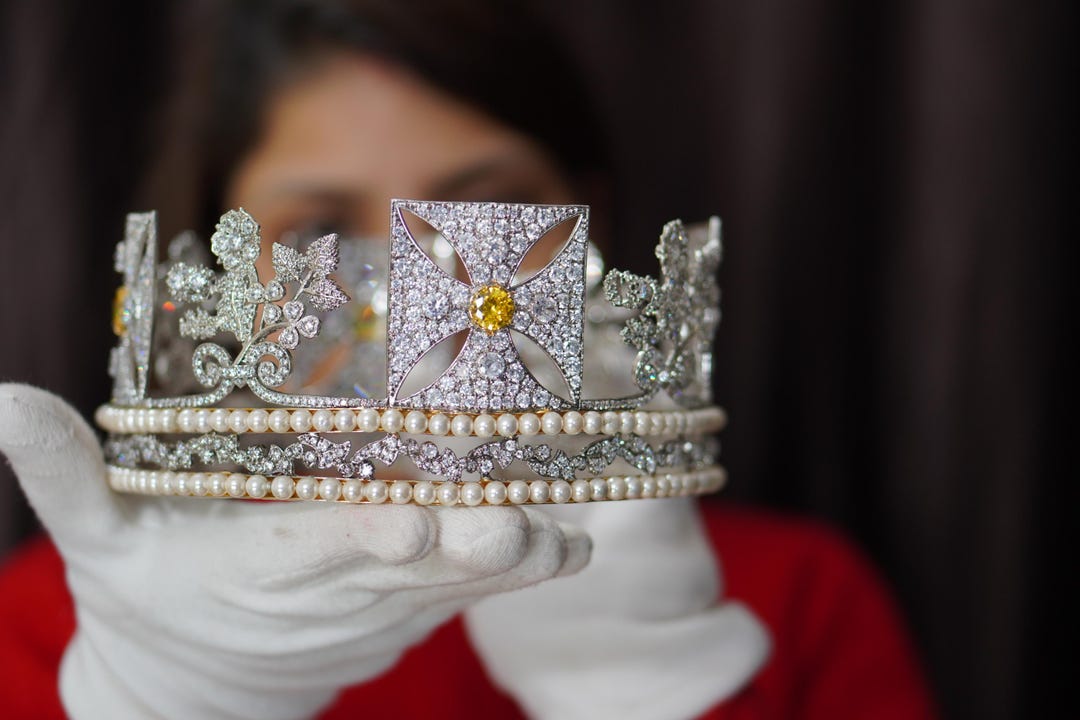 George IV State Diadem Crown – Vintage Royal Tiara in 925 Sterling ...