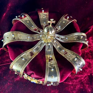 Handmade Netherlands Crown, Gold Plated Brass, Gemstone Royal Headpiece ...