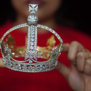 Queen Victoria Small Crown in Cubic Zircon and 925 Sterling Silver - Etsy
