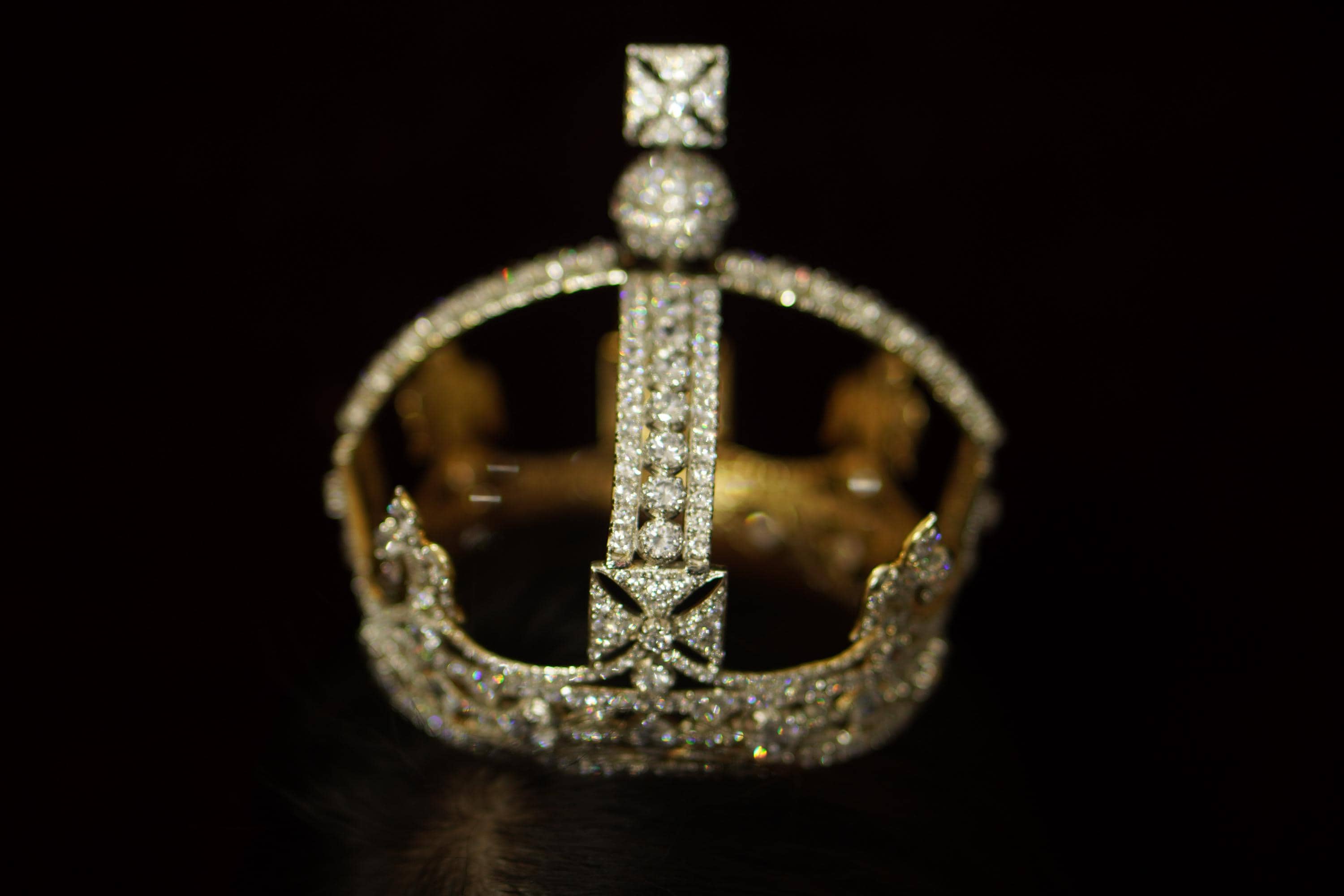 Queen Victoria Small Crown in Cubic Zircon and 925 Sterling Silver - Etsy