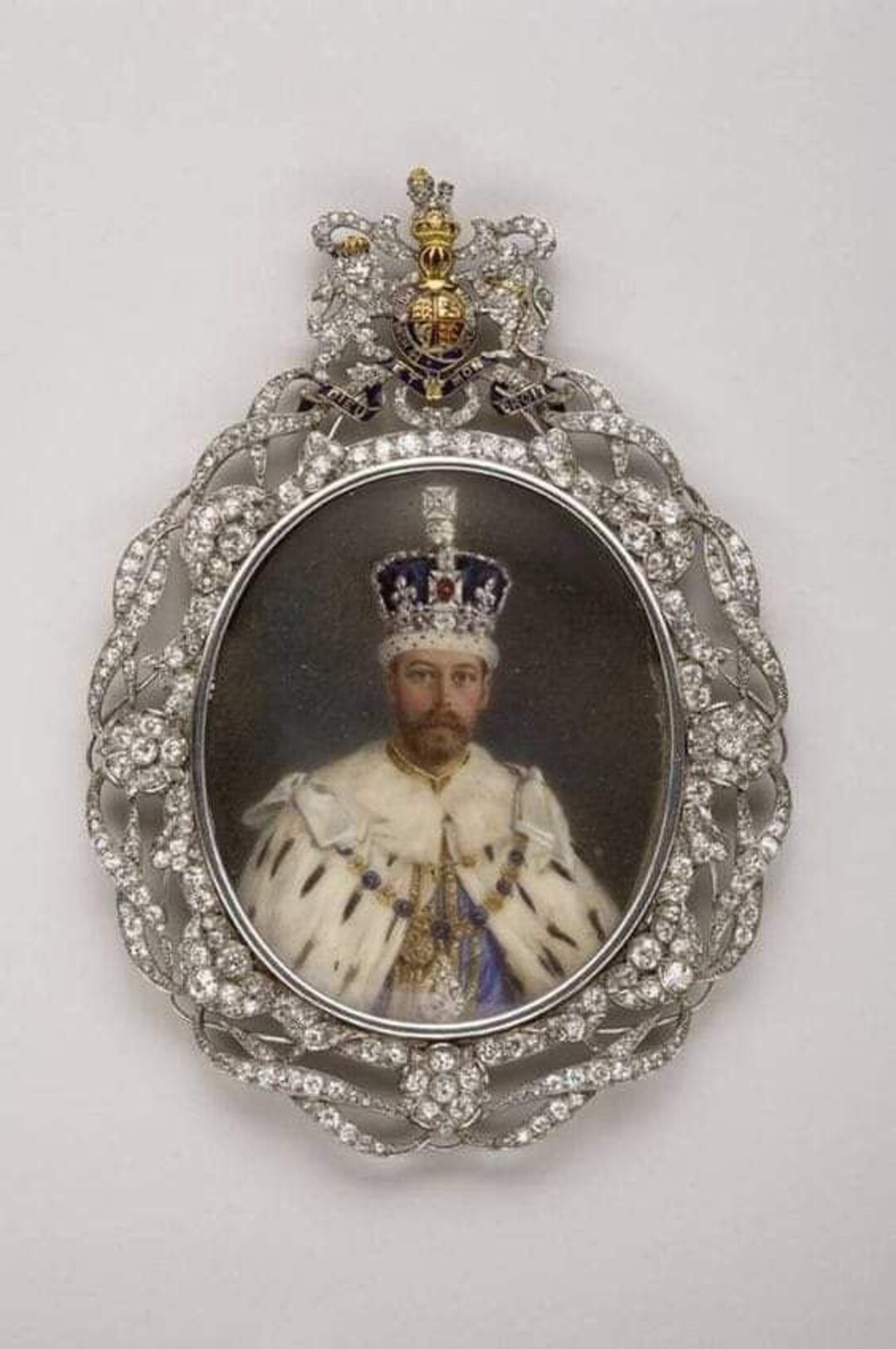 Order of King George V in 925 Sterling Silver Cubic Zircon and Red ...