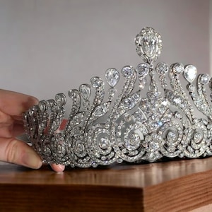 925 Sterling Silver Prussian Meander Tiara White Gold Plated Cusbic ...