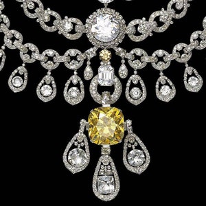The Famous Patiala Ceremonial Necklace , Iconic Patiala Necklace ...