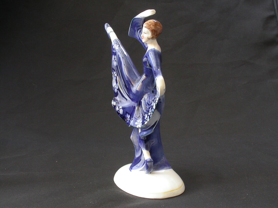 1930s Hertwig Katzhutte Dancing Lady Porcelain Figurine - Etsy