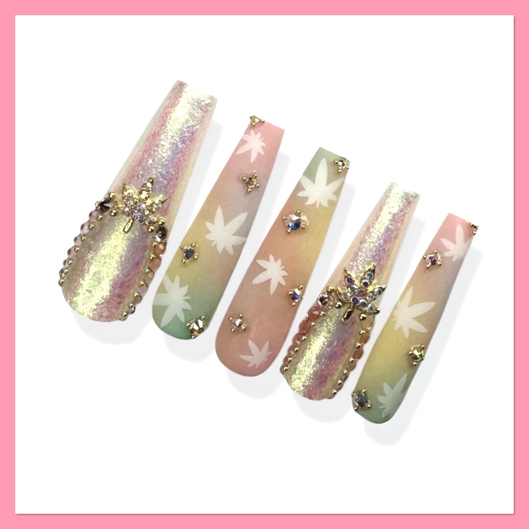 Weed Leaf Press on Nails | Weed Fake Nails | 420 False Nails | Pink ...