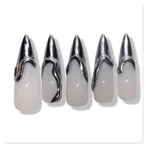 3D Chrome Nails Silver Drip Nails Liquid Metal Press Ons Molten Metal ...
