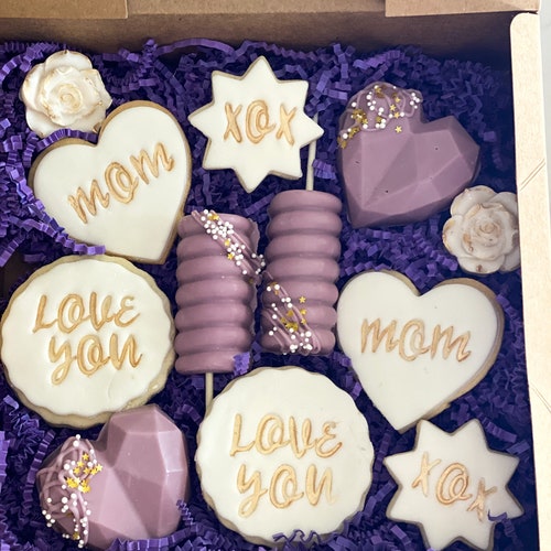 Mother's Day Flower Cookie Gift Box Birthday Cookies Care - Etsy