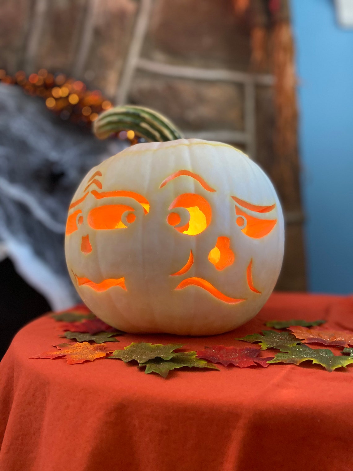 Side Eye Carving Pattern - Etsy