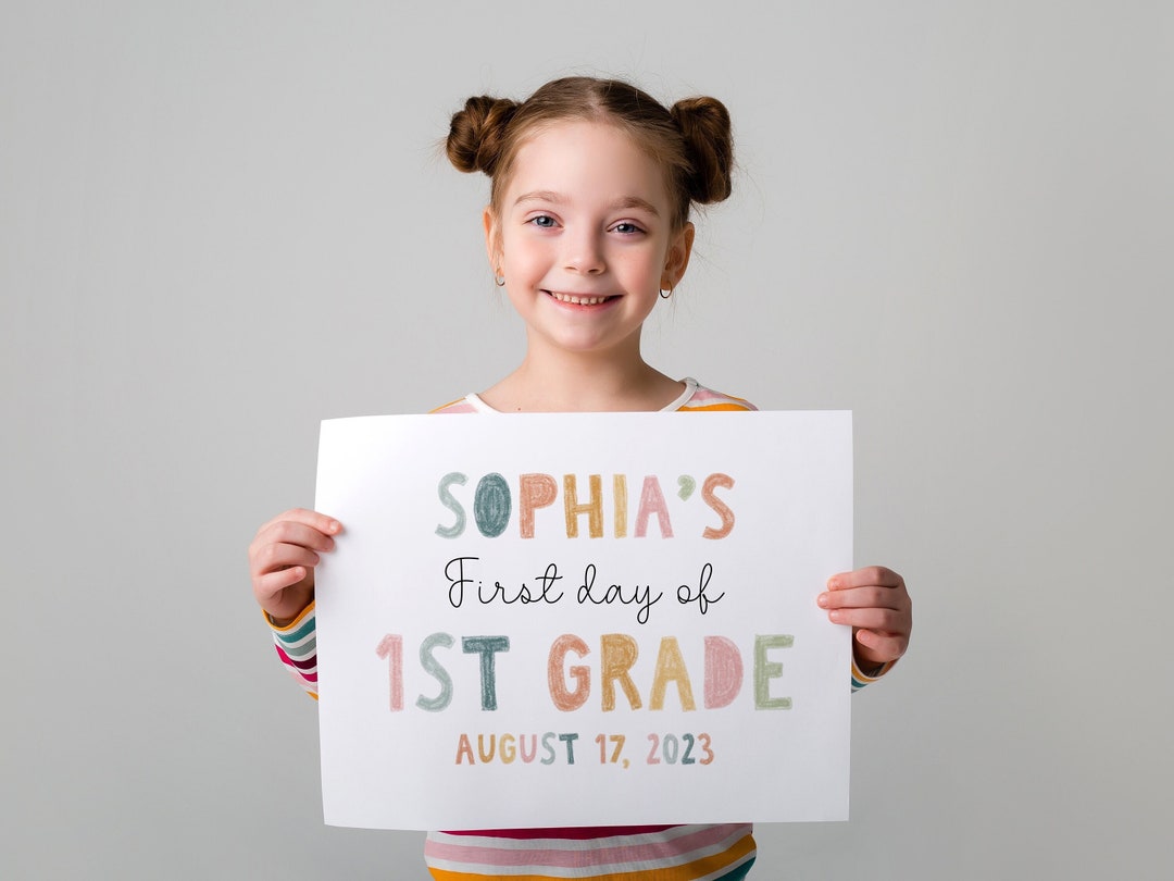 Custom Back to School Sign, First Day of School, Printable Photo Prop ...