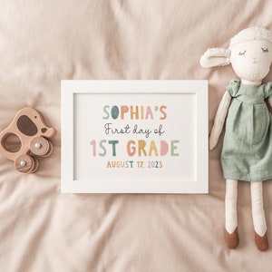 Custom Back to School Sign, First Day of School, Printable Photo Prop ...