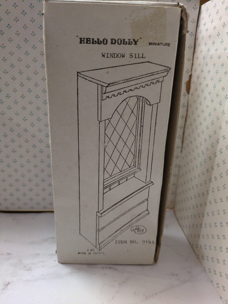 NIB 1:12 Scale Hello Dolly Window Sill 9145/dollhouse Window/window ...