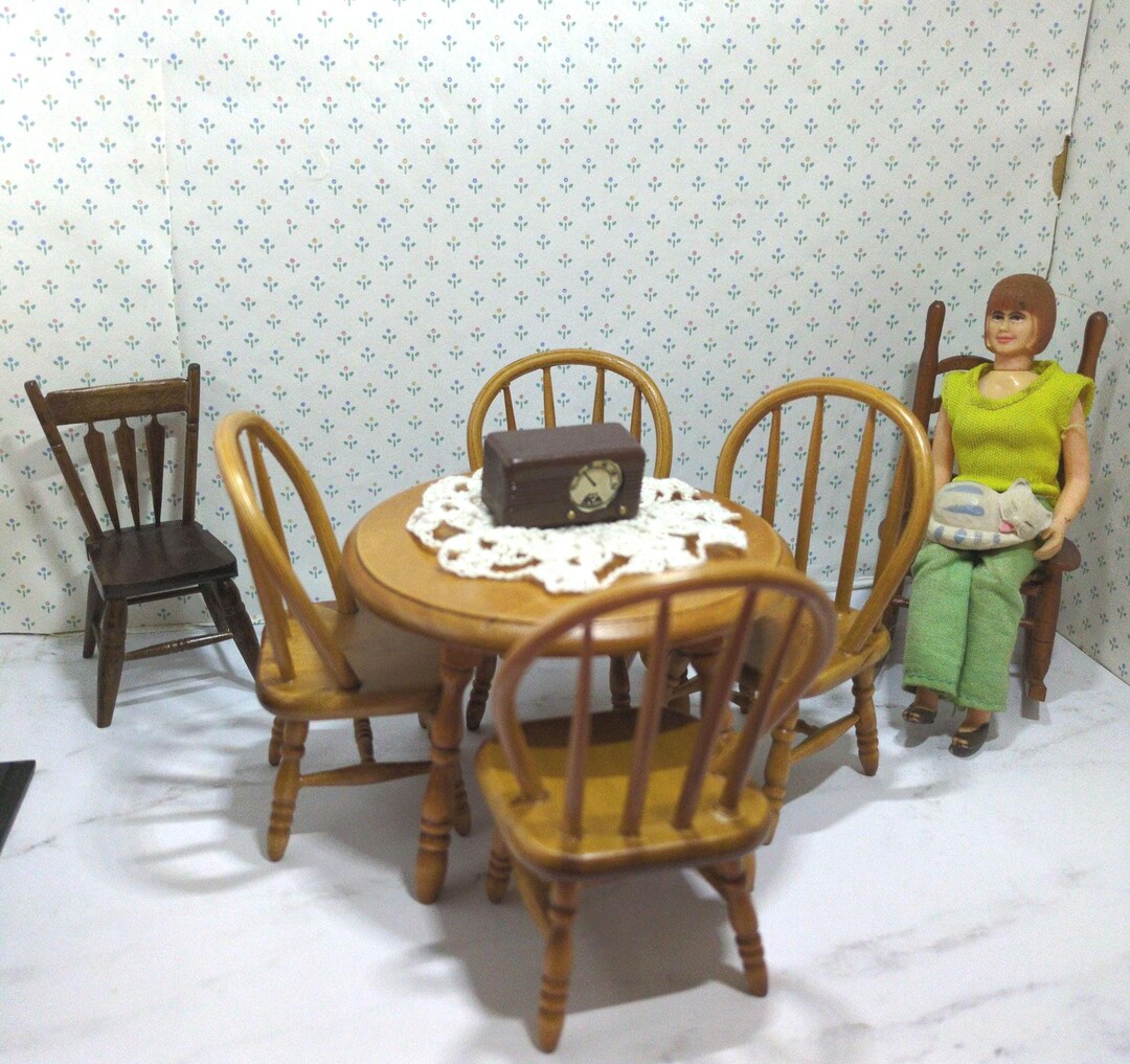 1:12 Scale Round Table and 4 Chairs Set - Etsy