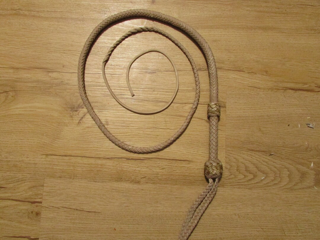 4 Foot Mini Paracord Bullwhip - Etsy