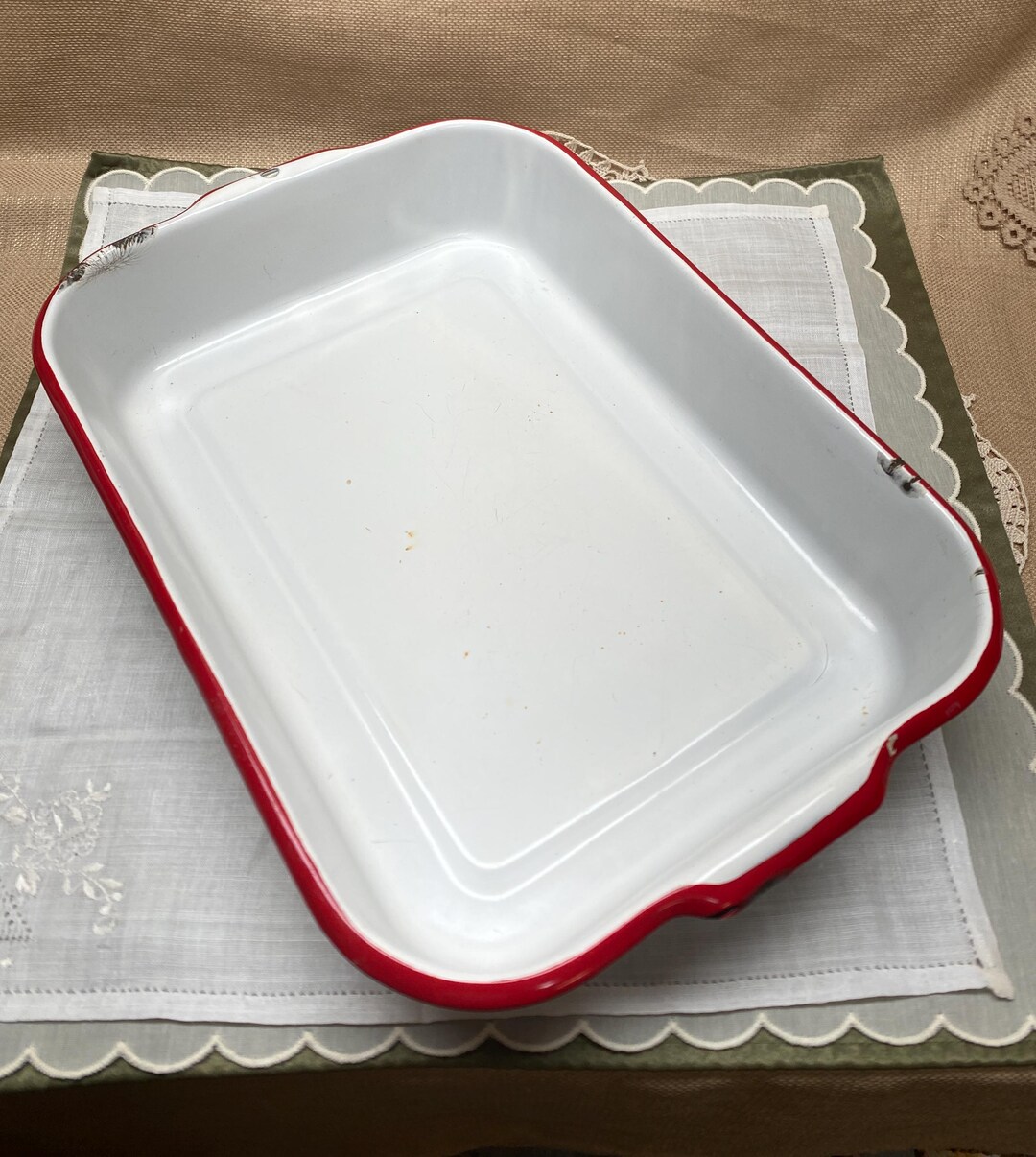 Vintage ENAMELWARE Rectangle Pan White With Red Trim |collectibel ...