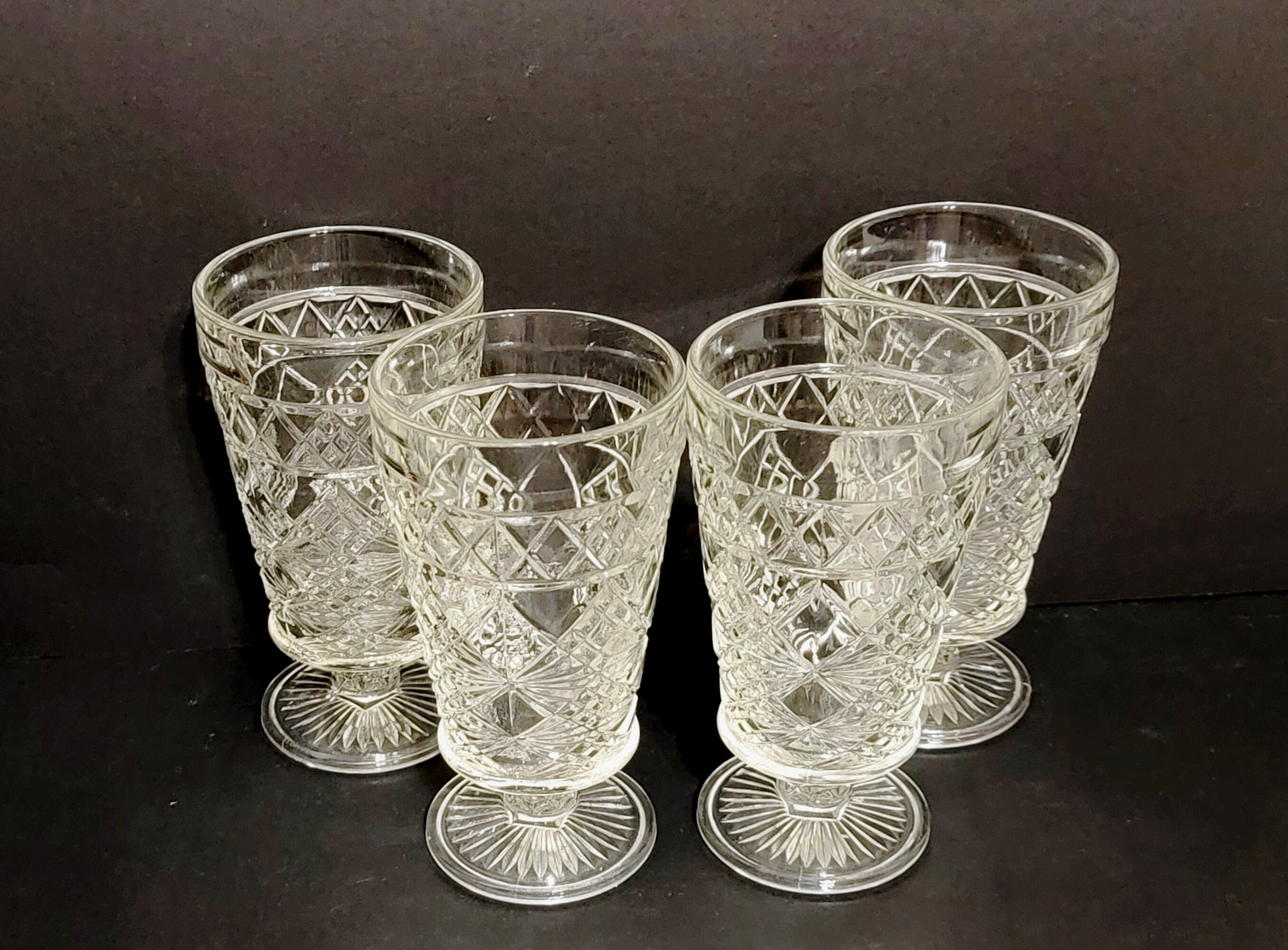 Four 4 5-5/8 Hazel Atlas gothic Aka big Top Peanut Butter Iced Tea ...