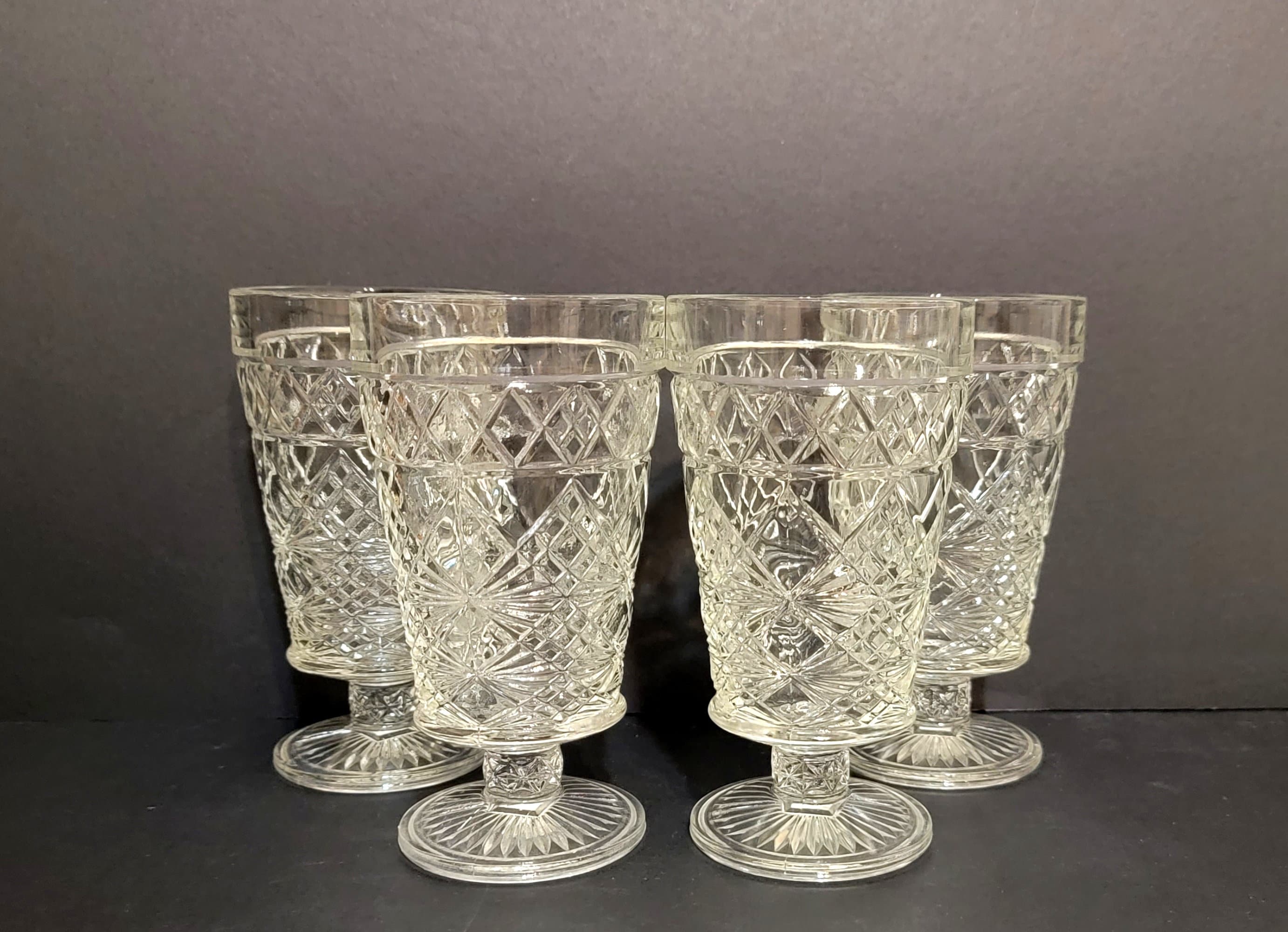 Four 4 5-5/8 Hazel Atlas gothic Aka big Top Peanut Butter Iced Tea ...