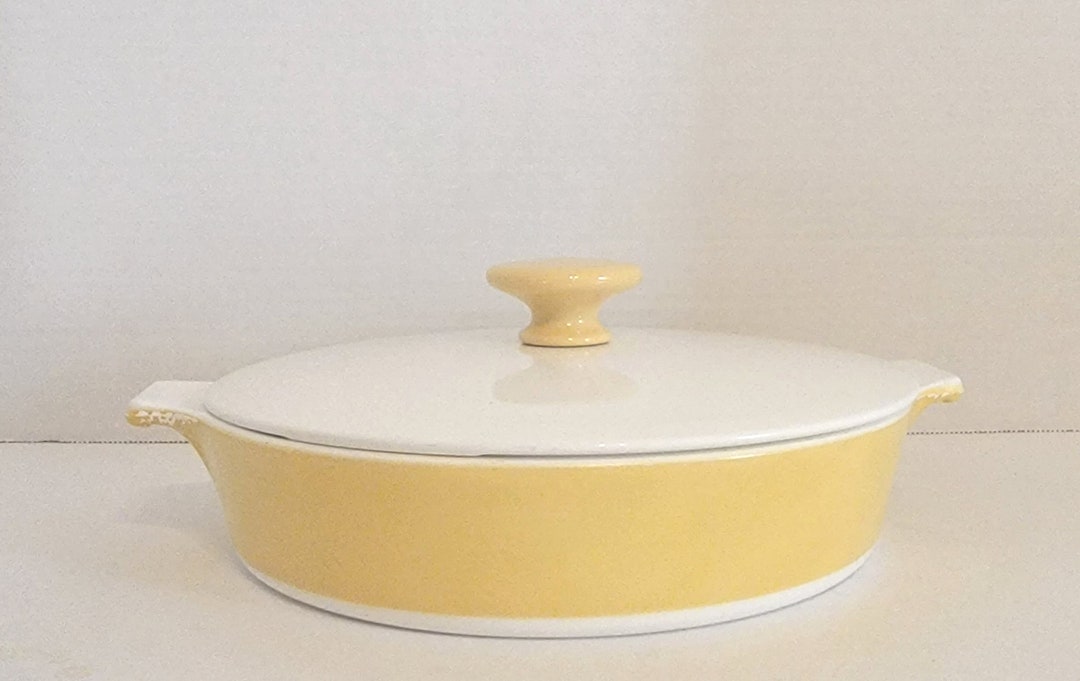 Mid-century Yellow and White Corning Ware 8-1/2" Skillet With Lid - Etsy