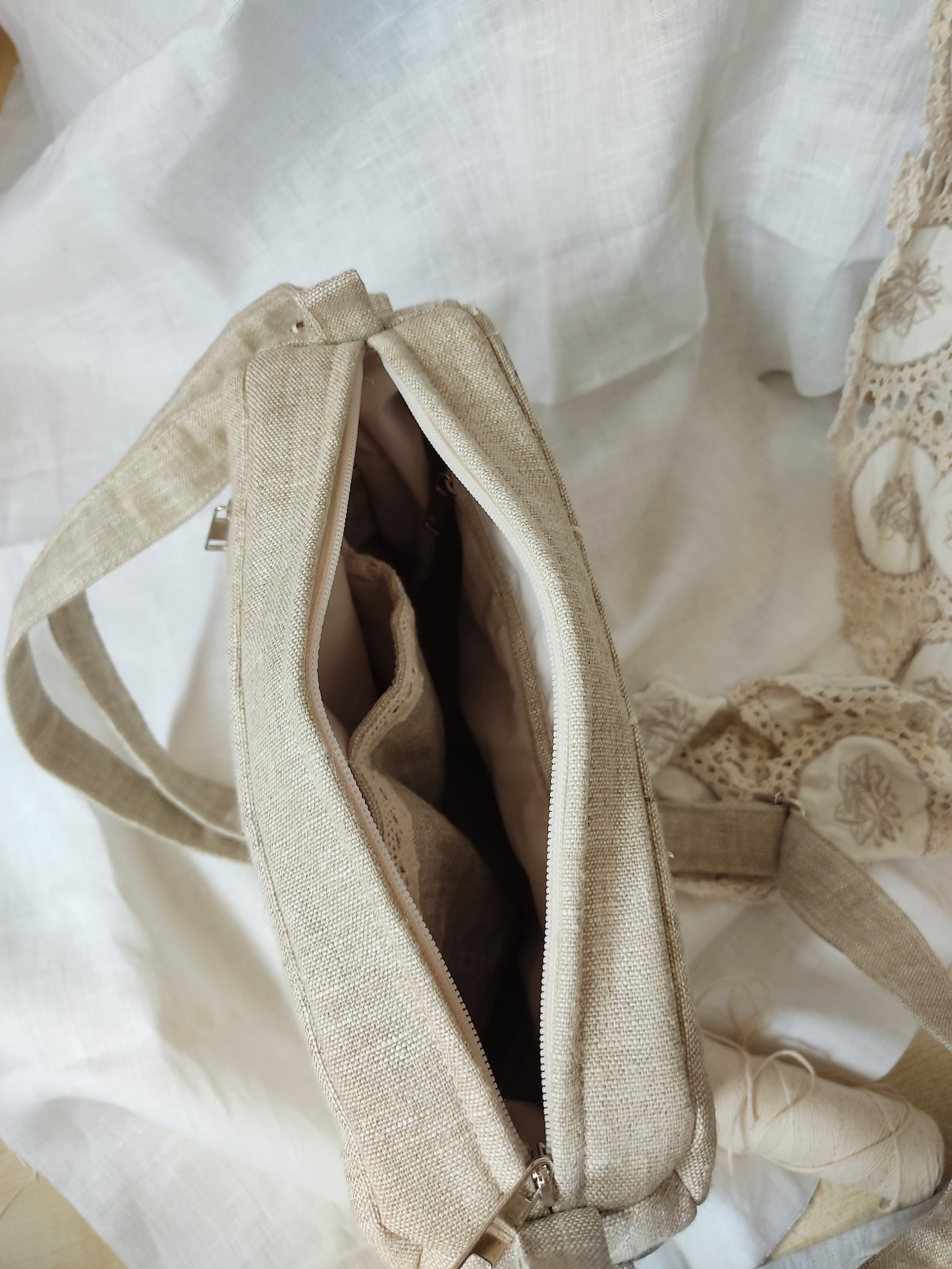 Custom Linen Women Shoulder Bag Hand Painted and Embroidered - Etsy