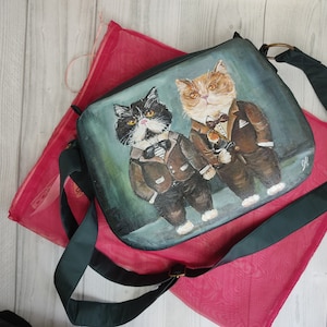 Custom Cat Portrait Painted on a Woman's Bag, Personalized Cat Mom Gift ...