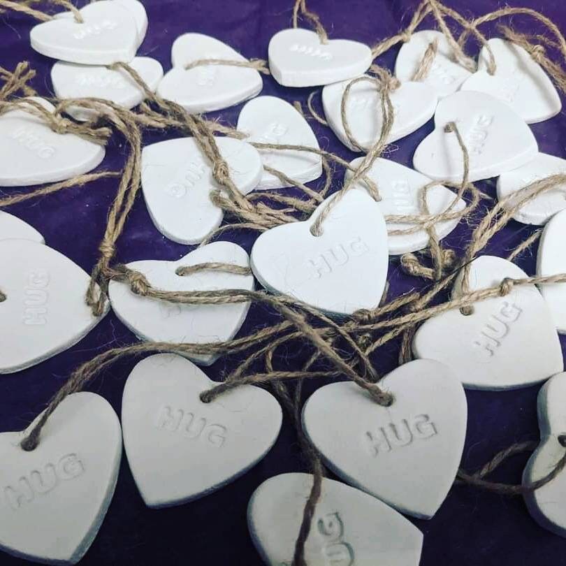 Gift a Hug Clay Keepsakes Gift Tags Heart Hug Wedding - Etsy UK
